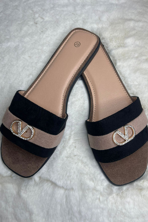 V Link Open Toe Sliders in Black – Looking Good Boutique